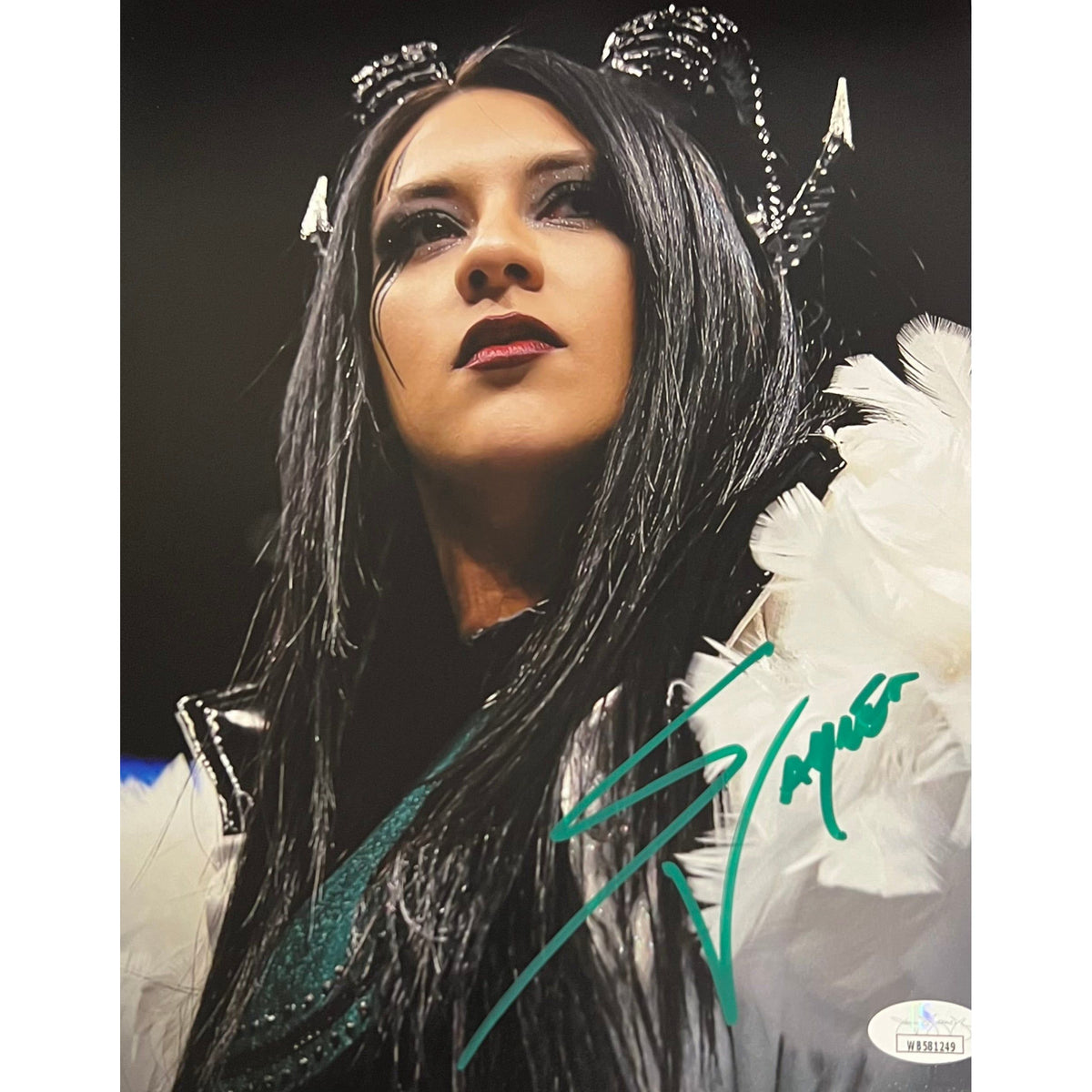 Stephanie Vaquer 8x10 Promo - JSA Autographed — Highspots UK